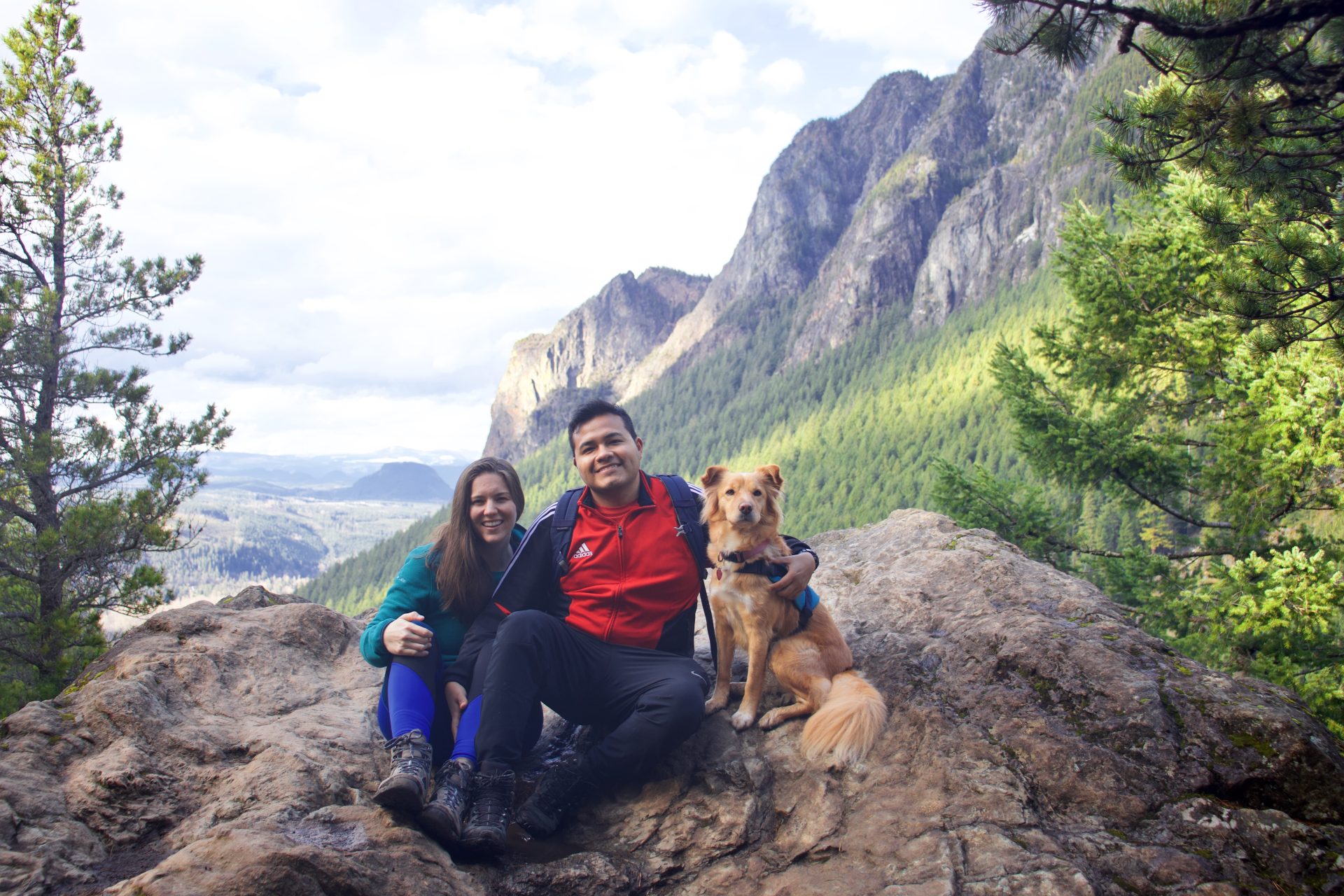 Little Si Hike - Elizabeth Seeks