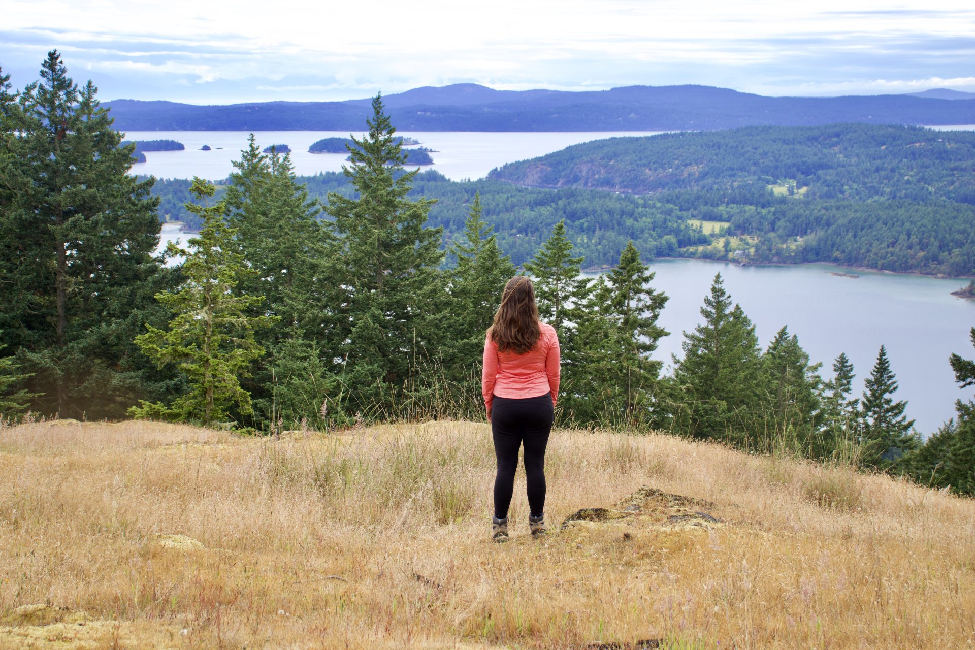 Turtleback Mountain Hike - Elizabeth Seeks